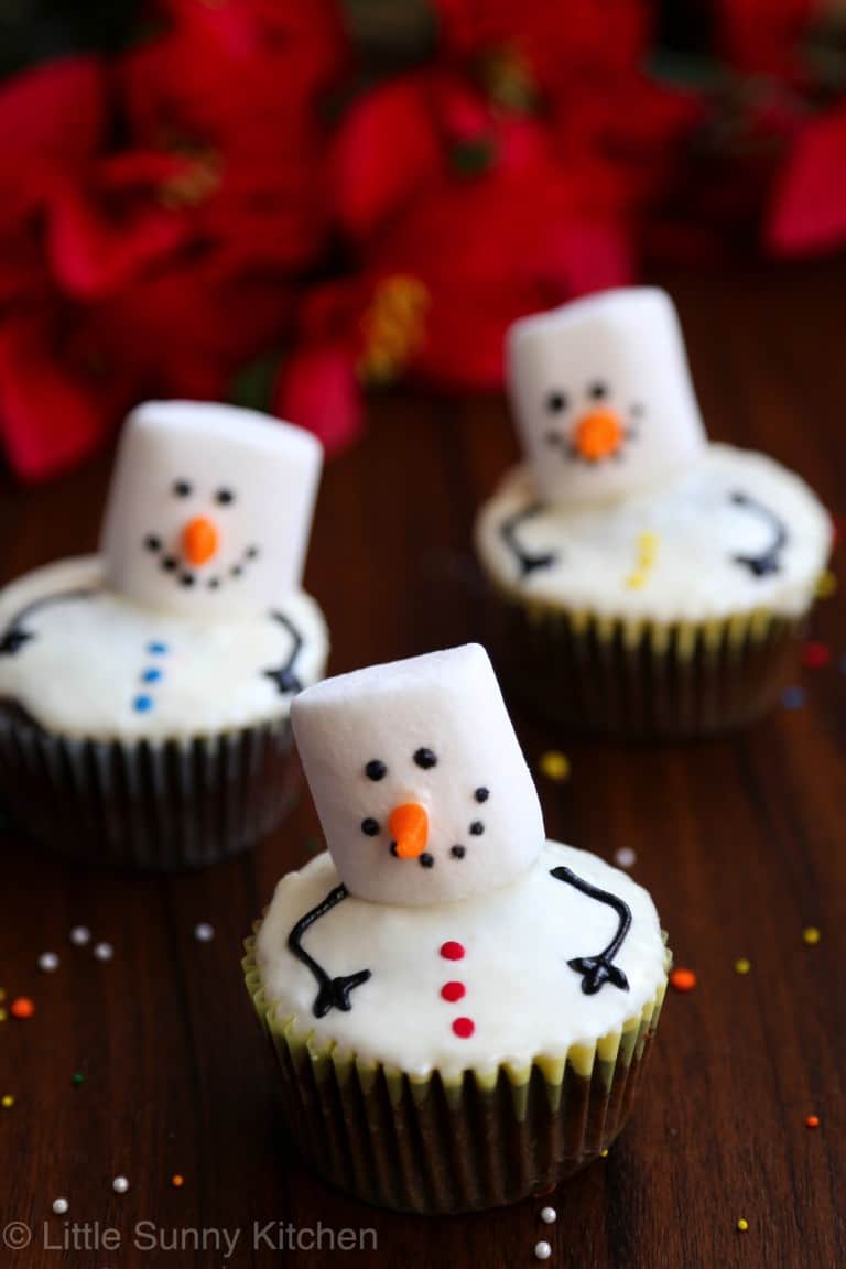 Snowman Cupcakes - Little Sunny Kitchen
