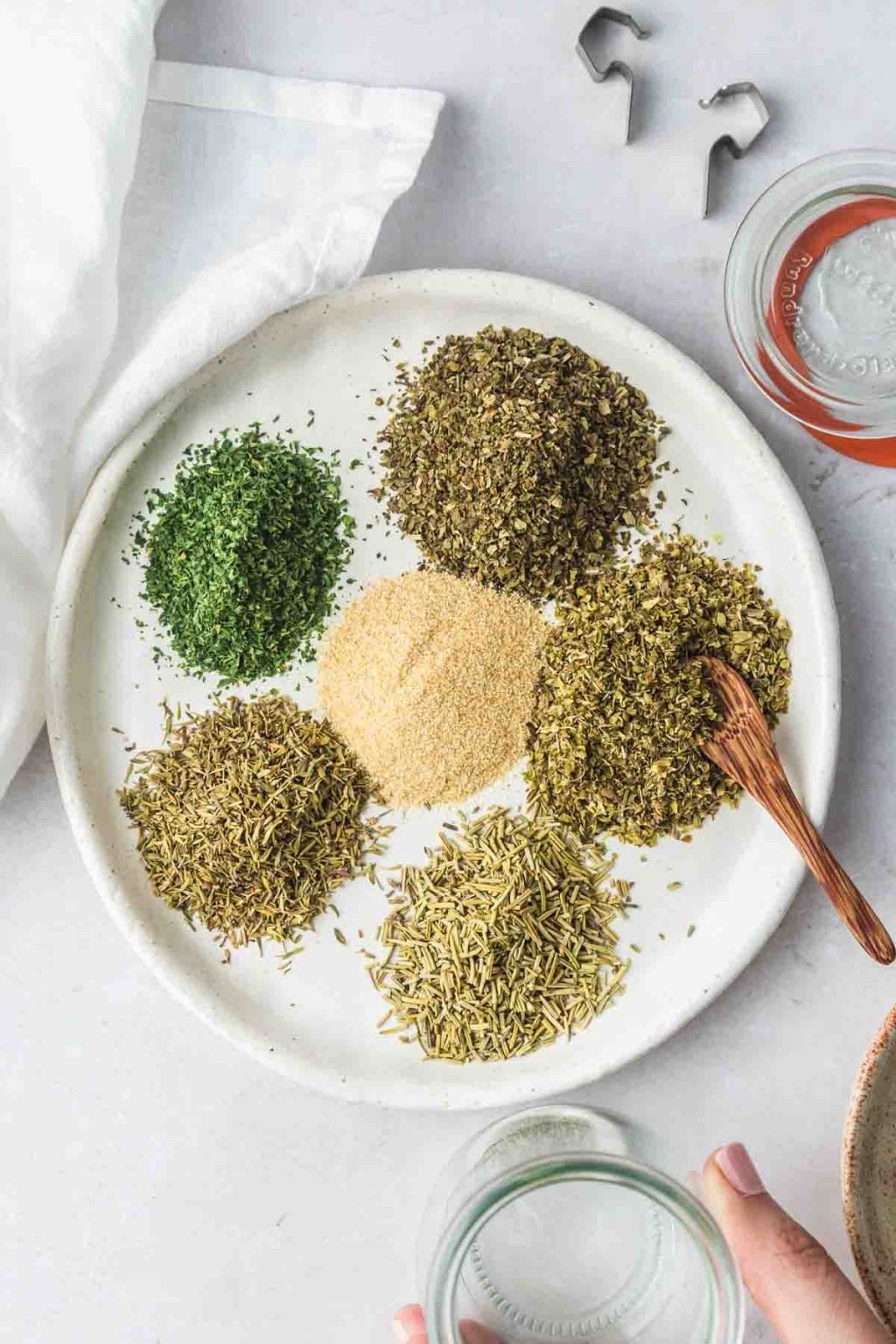 Italian Seasoning - Little Sunny Kitchen