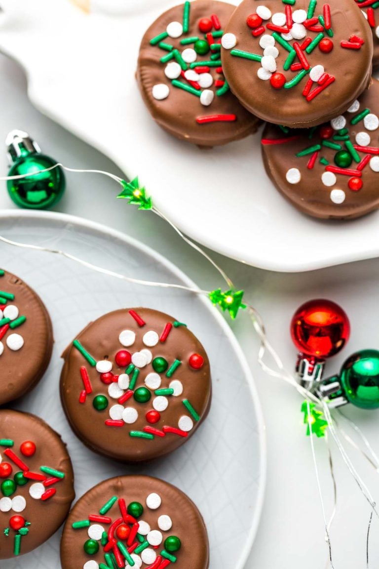 Easy Chocolate Covered Oreos - Little Sunny Kitchen