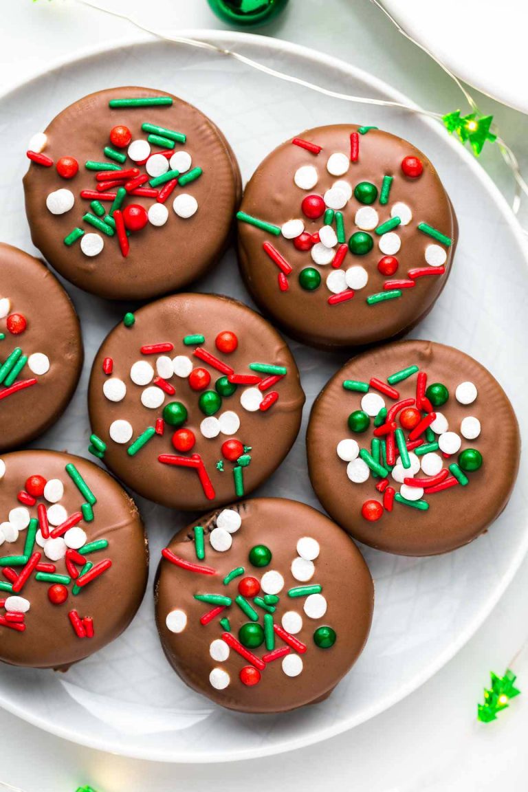 Easy Chocolate Covered Oreos - Little Sunny Kitchen