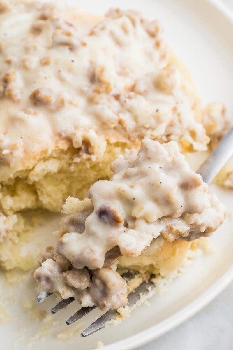 Best Sausage Gravy Recipe (Quick & Easy!) - Little Sunny Kitchen