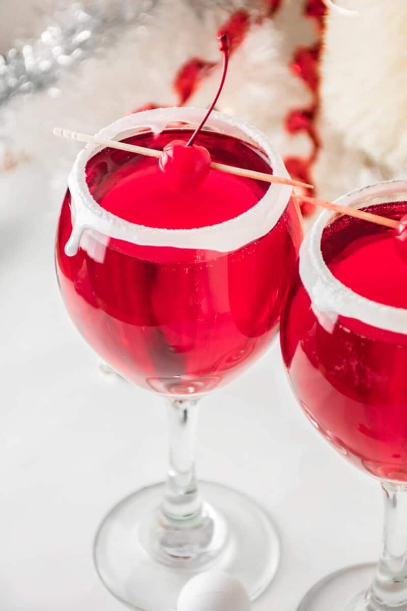 Christmas Vodka Cocktail (Santa Cocktail) - Little Sunny Kitchen