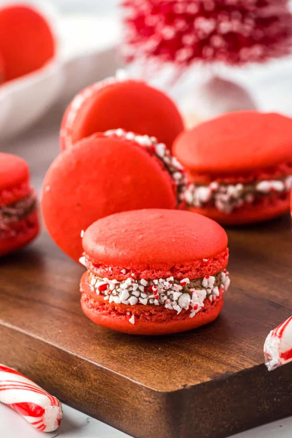 Peppermint Chocolate Macarons (Christmas Macarons Recipe)