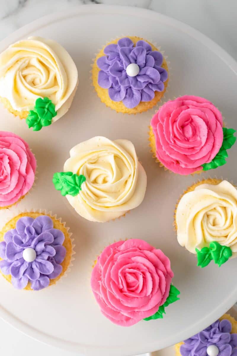 Buttercream Flower Cupcakes (3 Different Styles) - Little Sunny Kitchen