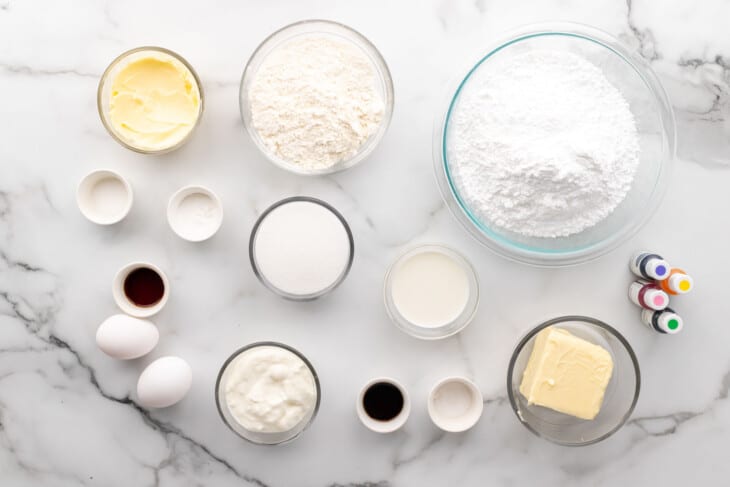 Buttercream Flower Cupcakes (3 Different Styles) - Little Sunny Kitchen