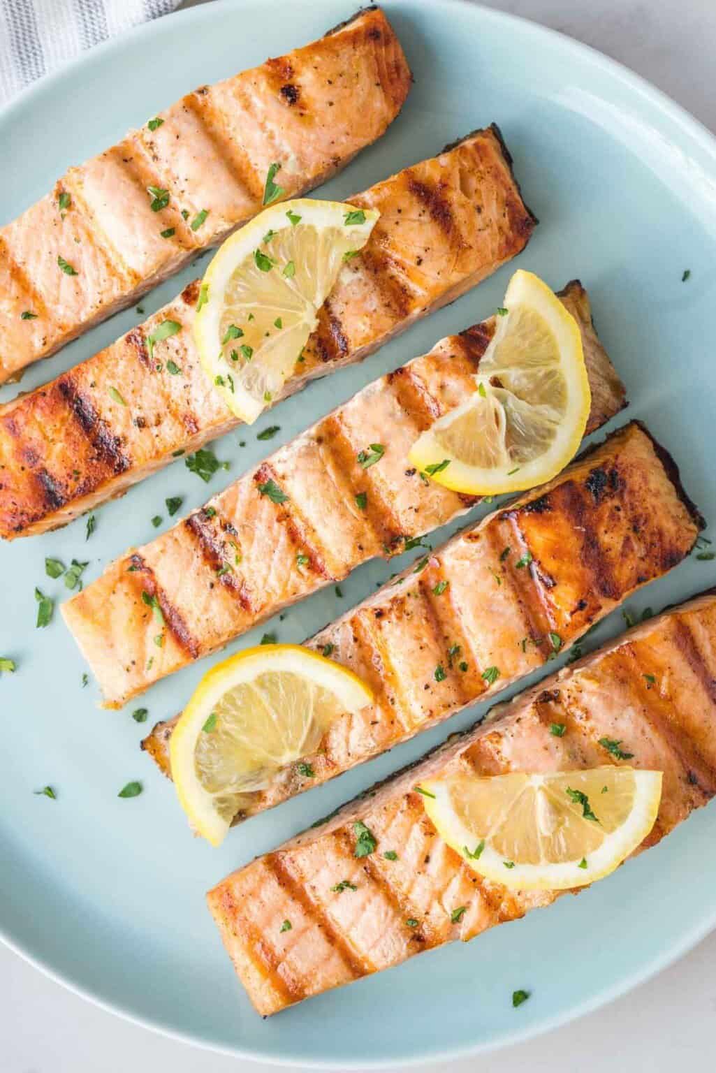 Lemon Garlic Grilled Salmon Fillets - Little Sunny Kitchen