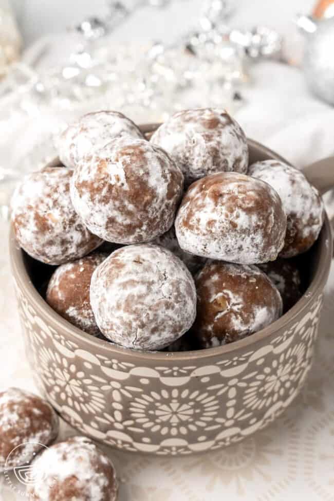 Rum Balls Recipe - Little Sunny Kitchen