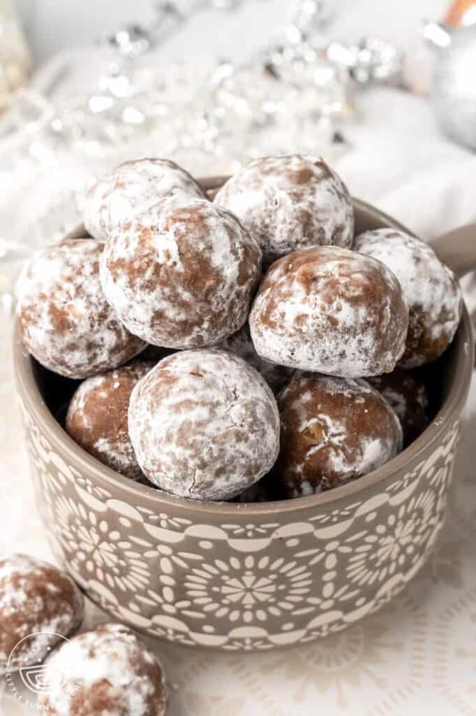 Rum Balls Recipe - Little Sunny Kitchen