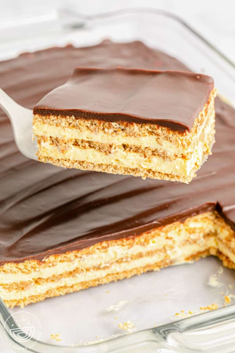Easy No Bake Eclair Cake (Icebox Cake) - Little Sunny Kitchen