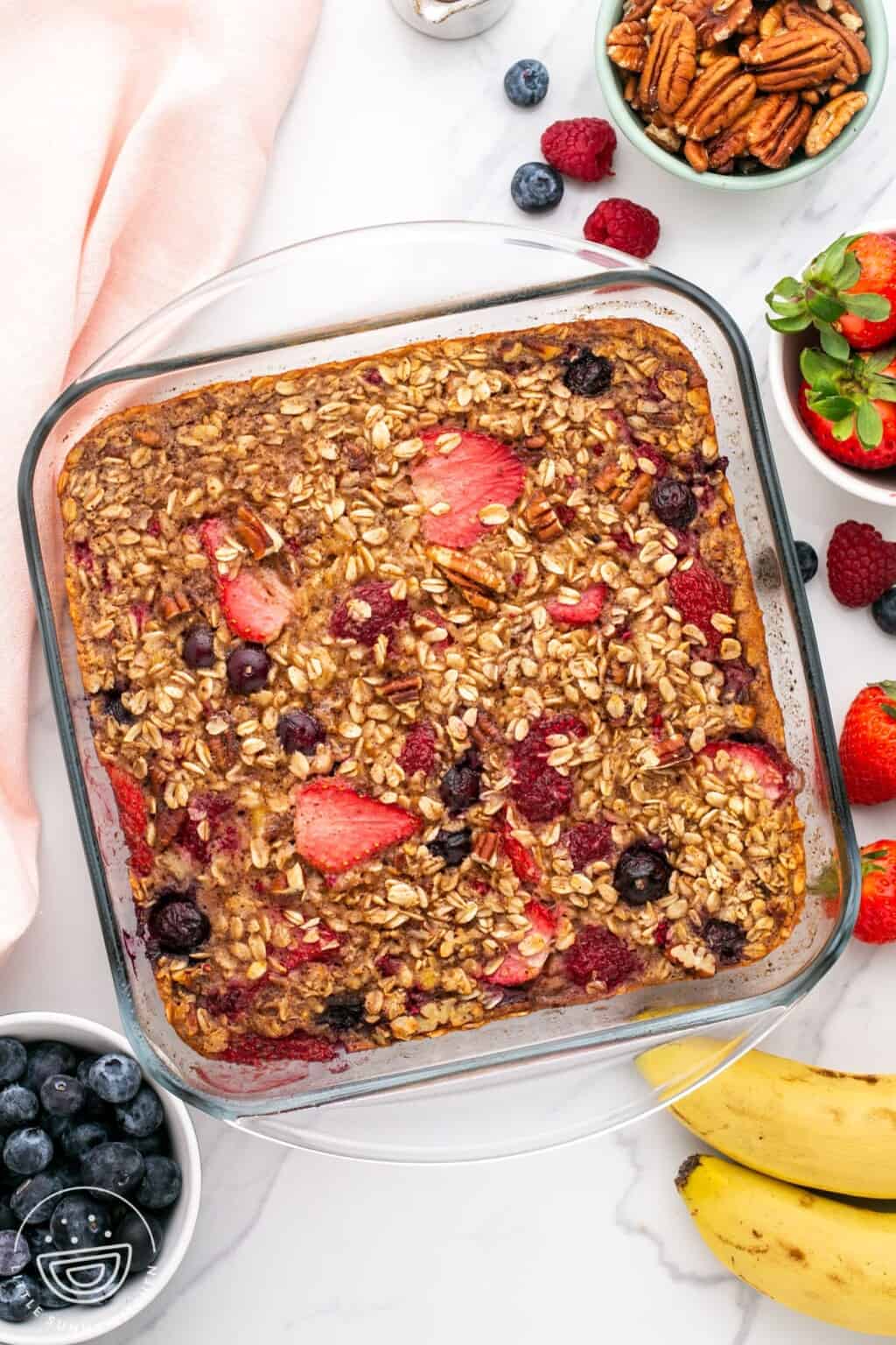 Easy Baked Oatmeal Recipe - Little Sunny Kitchen
