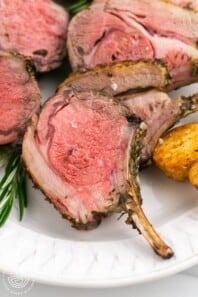 Best Rack of Lamb Recipe (Super Easy!) - Little Sunny Kitchen
