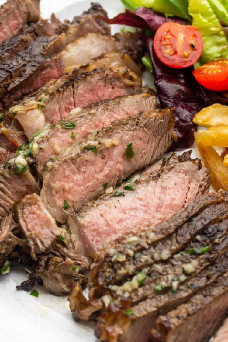 Best Way to Reheat Steak (Fail Proof Method for Juicy Steak!)