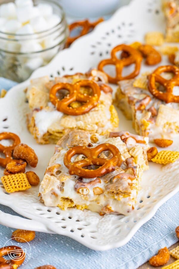 Easy Chex Mix Marshmallow Treats