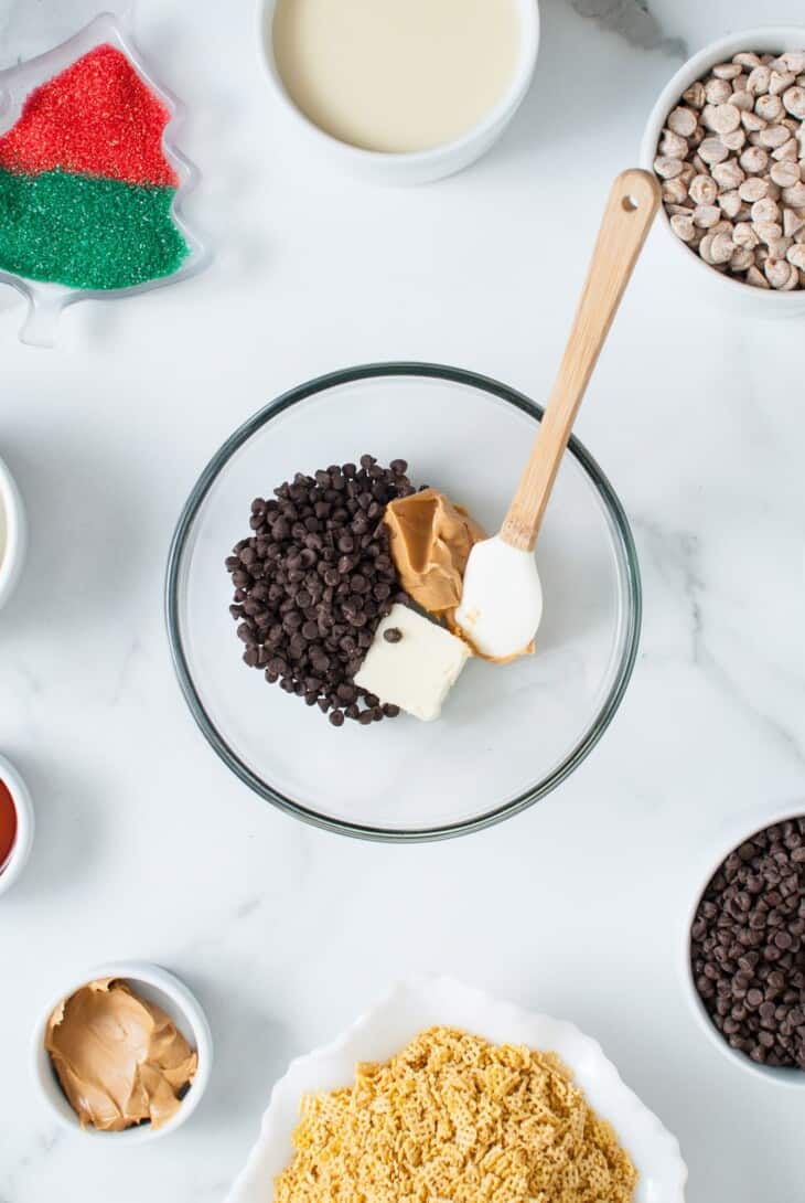 Puppy Chow Christmas Microwave Fudge - Little Sunny Kitchen