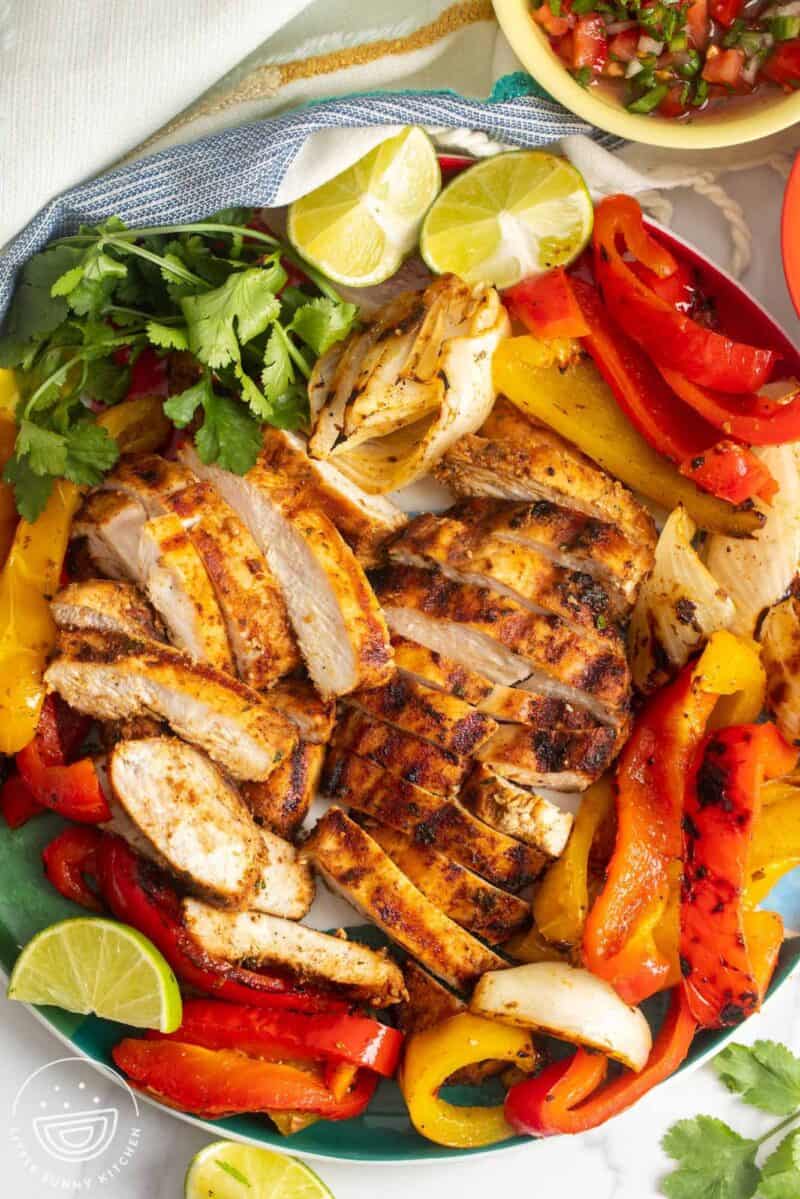 Easy Grilled Chicken Fajitas - Little Sunny Kitchen