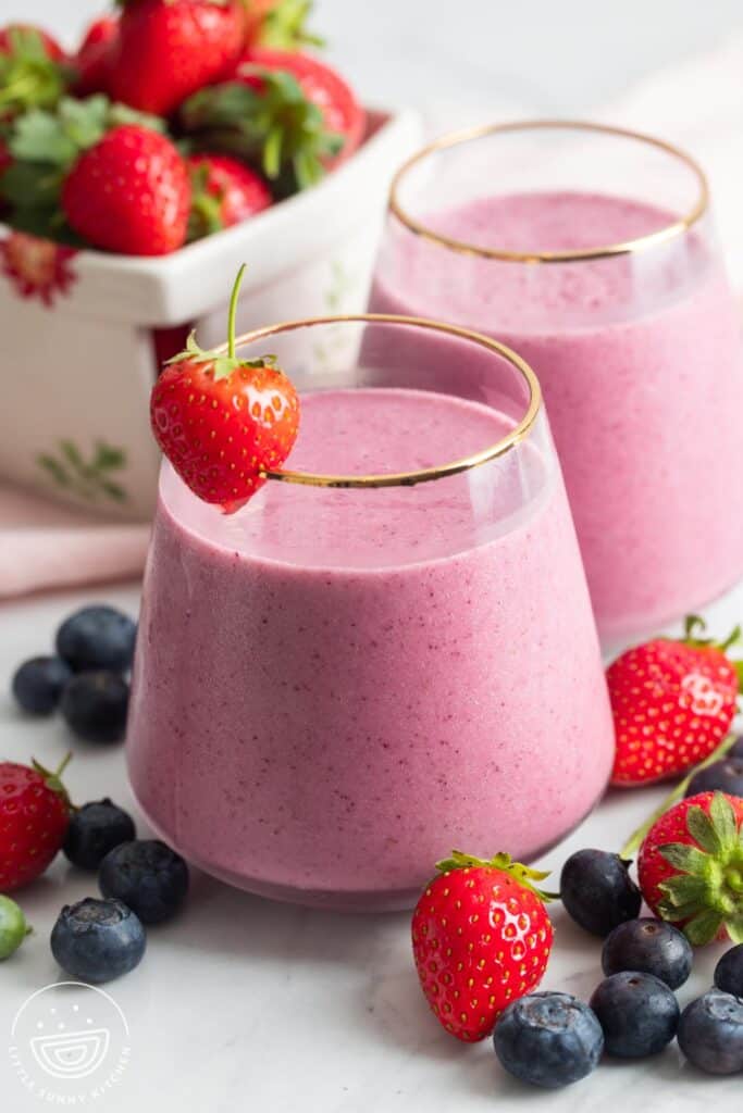 Strawberry Blueberry Smoothie Recipe - Little Sunny Kitchen