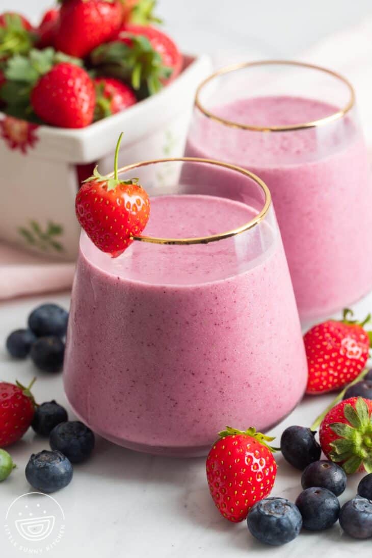 Strawberry Blueberry Smoothie Recipe - Little Sunny Kitchen