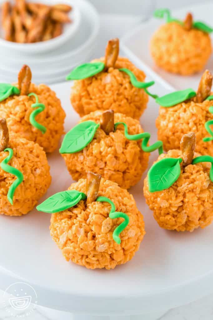 Pumpkin Shaped Rice Krispie Treats - Little Sunny Kitchen
