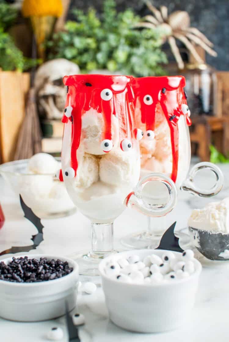 Fun and Spooky Vampire Float - Little Sunny Kitchen