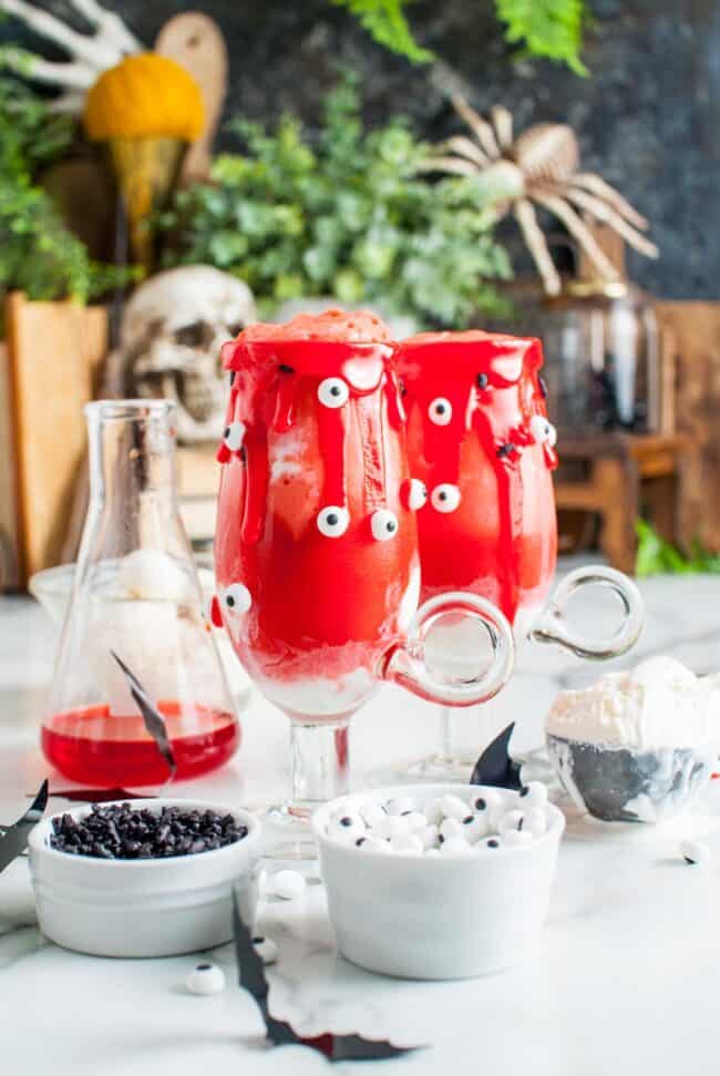 Fun and Spooky Vampire Float - Little Sunny Kitchen