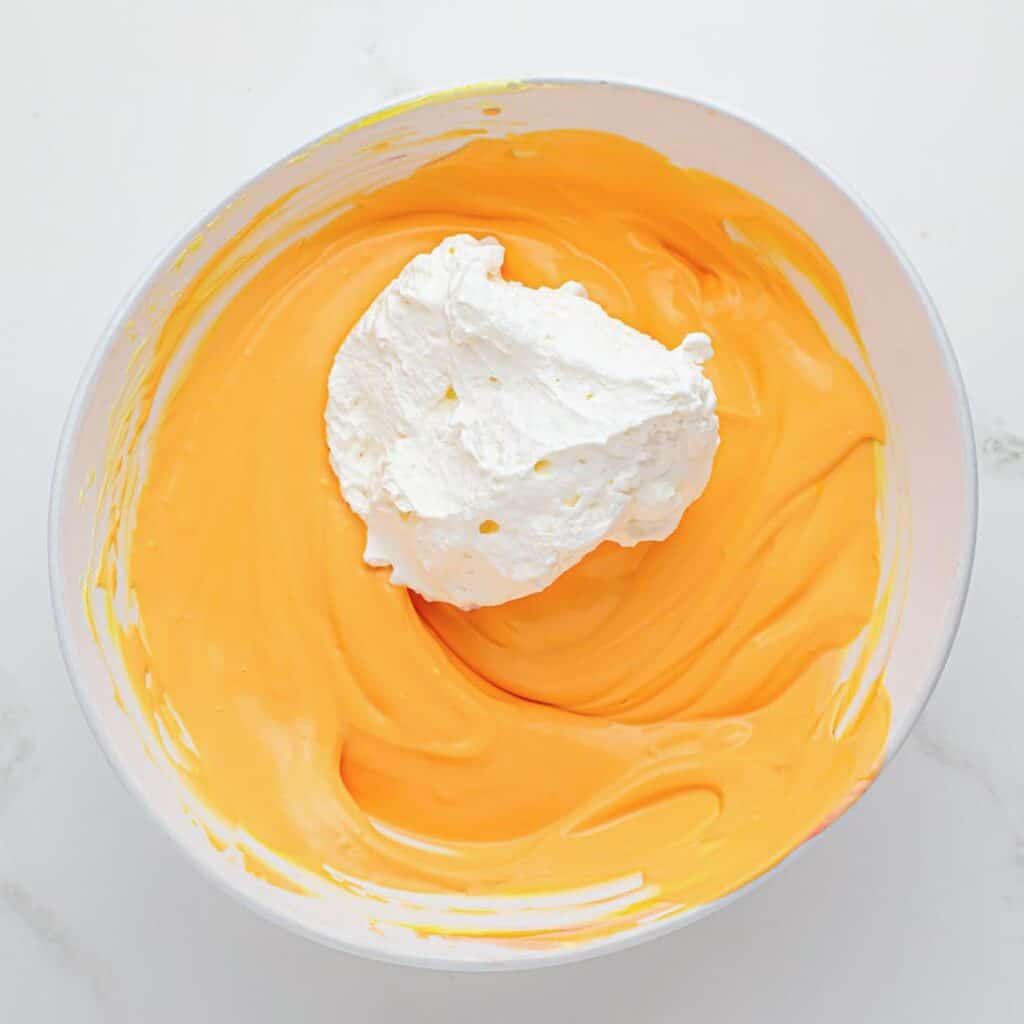 Easy Candy Corn Dip Recipe: A Sweet Treat Ready in 10 Minutes