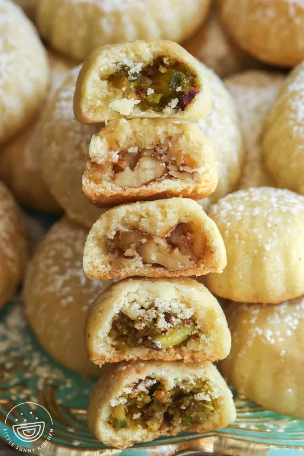 Maamoul (Date and Nut Filled Cookies) - Little Sunny Kitchen