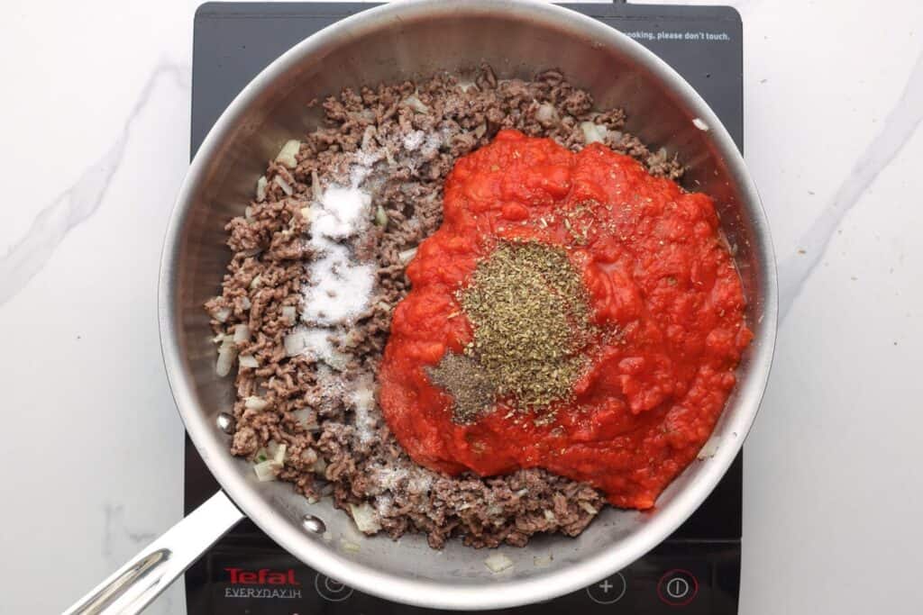 Zucchini Ground Beef Boats