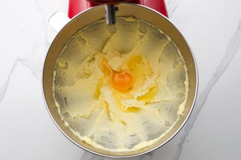 Classic Victoria Sponge Cake Recipe